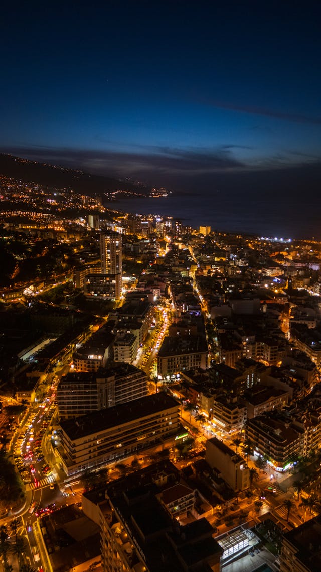 Tenerife: Top 10 plaje și top 10 obiective turistice. Ghid complet ...